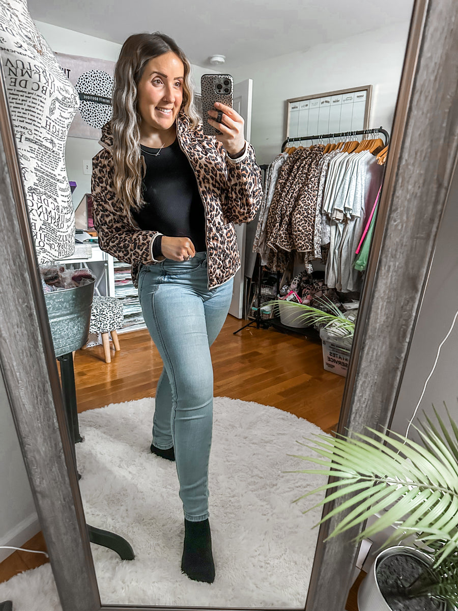 The Oaklynn Cozy Cloud Leopard Jacket – The Infinity Boutique By Kait